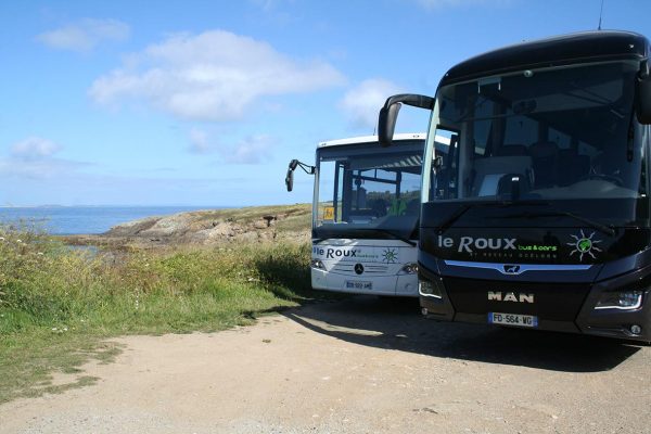 Transports scolaires & groupes en car dans le Finistère - Le Roux bus ...