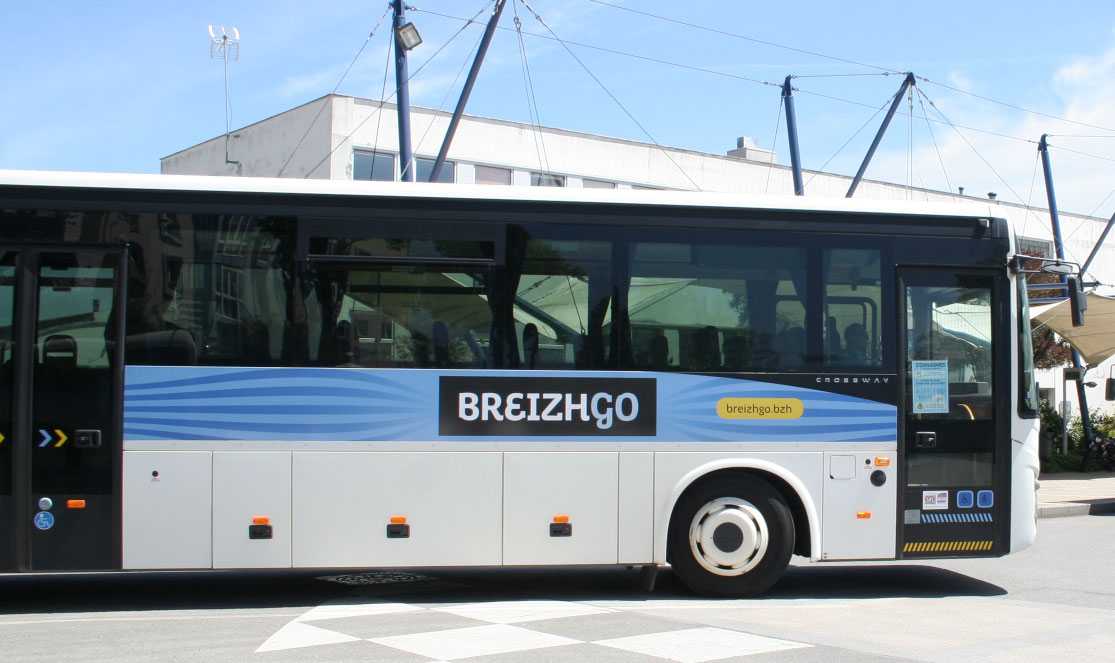 Inscriptions aux transports scolaires Breizhgo - Le Roux bus & cars